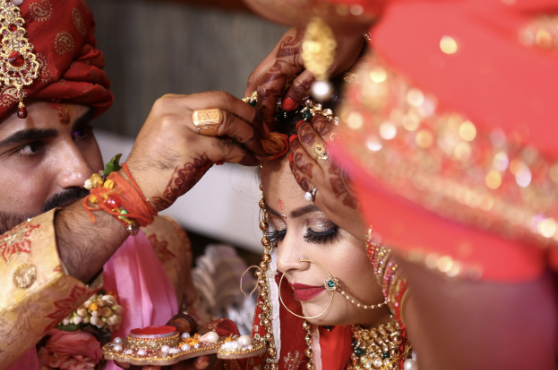Navigating Cultural Differences in Arranged Marriages: A Guide to ...